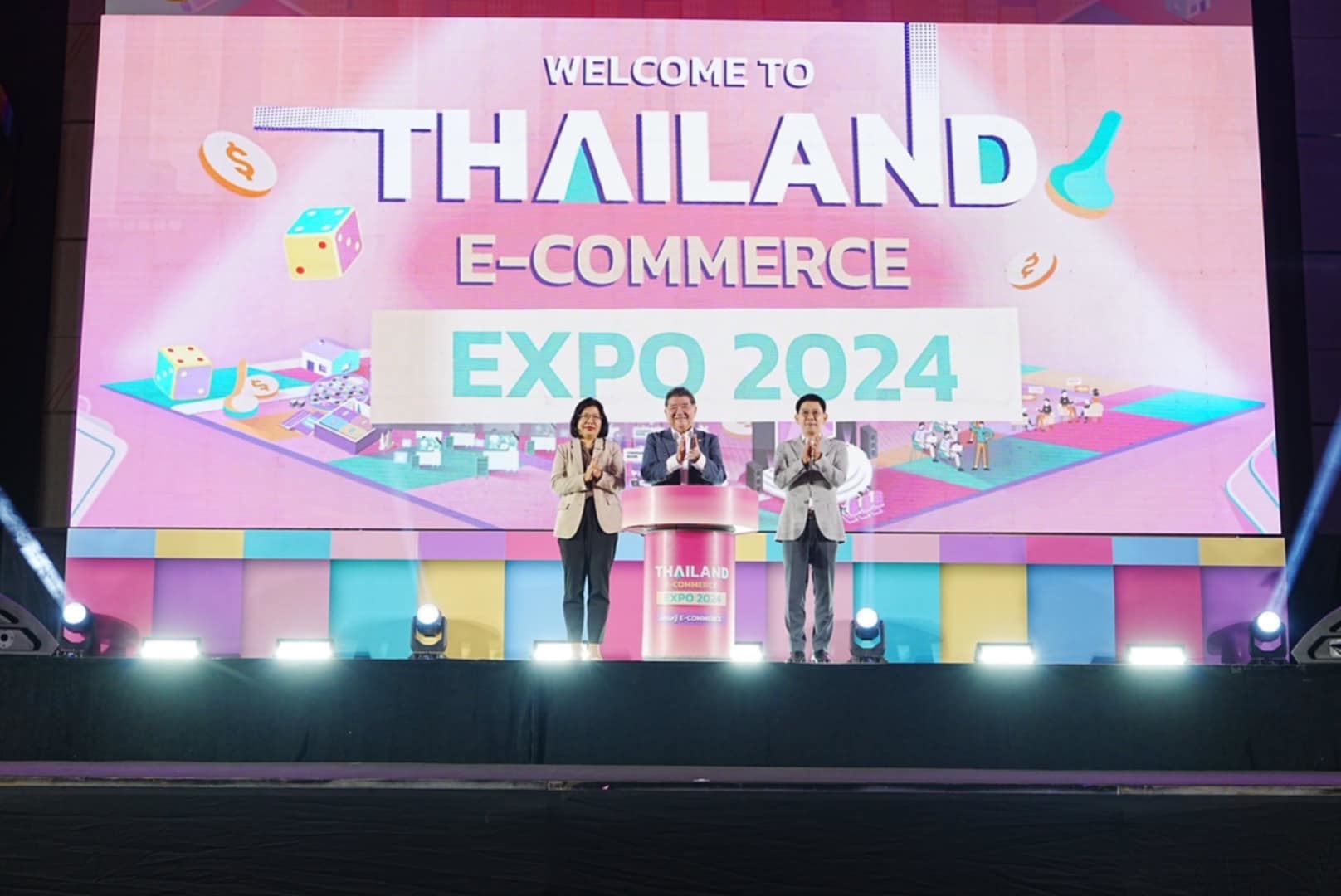 “ภูมิธรรม” ชี้โลกเปลี่ยน อีคอมเมิร์ซมาแรง แนะ SME เรียนรู้ ปรับตัว ใช้ประโยชน์